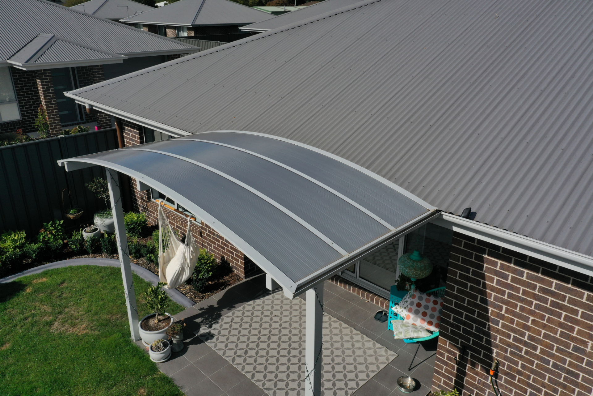 Optimo Awnings | Curved Awnings